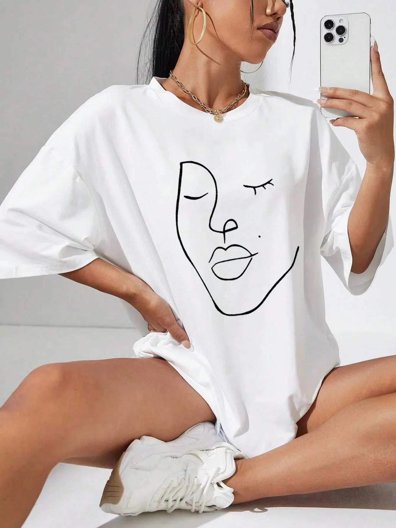 Abstract Woman Face Tee – Mauv Studio – MAUV STUDIO®